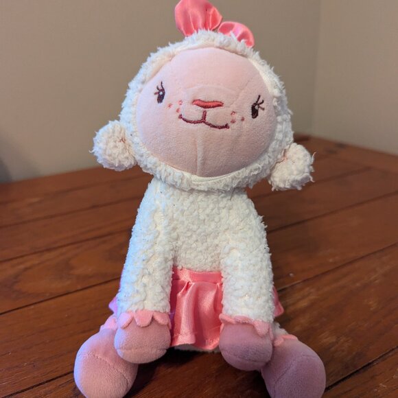 Disney | Toys | Disney Jr Doc Mcstuffins Lambie 7 Plush Stuffed Animal ...